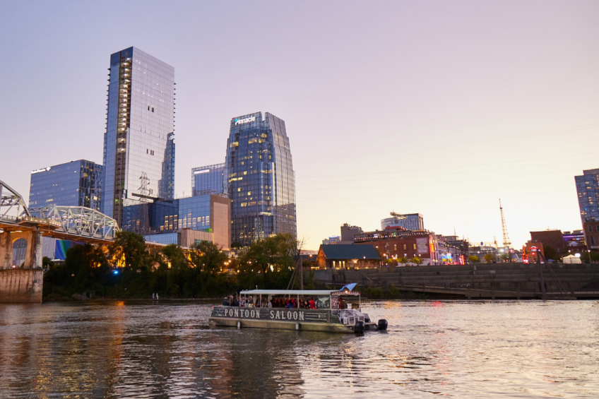 River Boat Cruises in Nashville - Pontoon Saloon